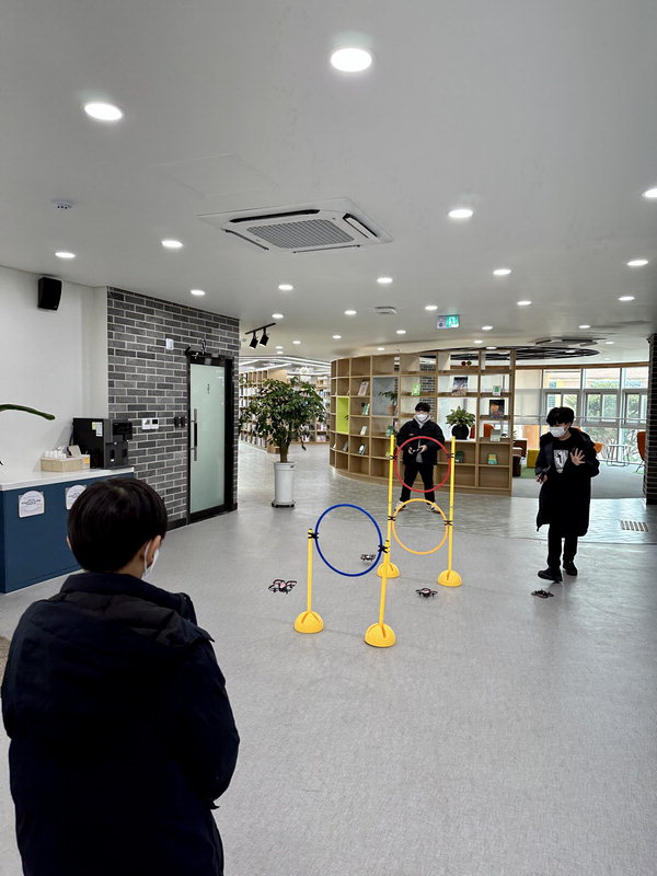 증평교육도서관 "드론! 내 손으로 날려보자~"