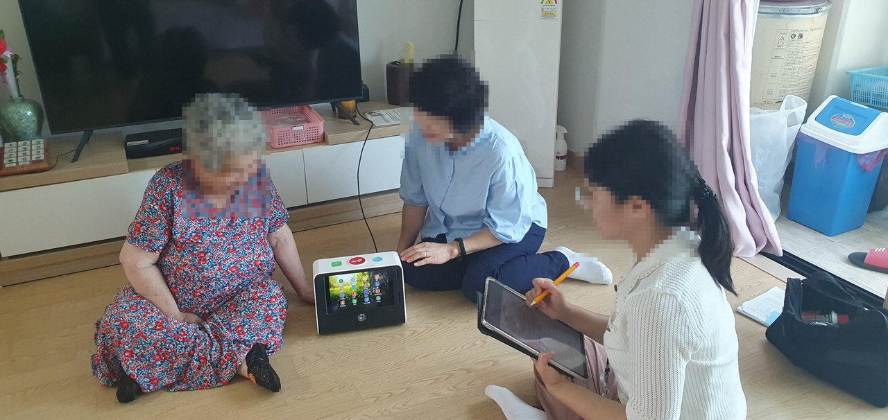 진천군, 응급안전안심서비스 어르신 안전 역할 '톡톡'